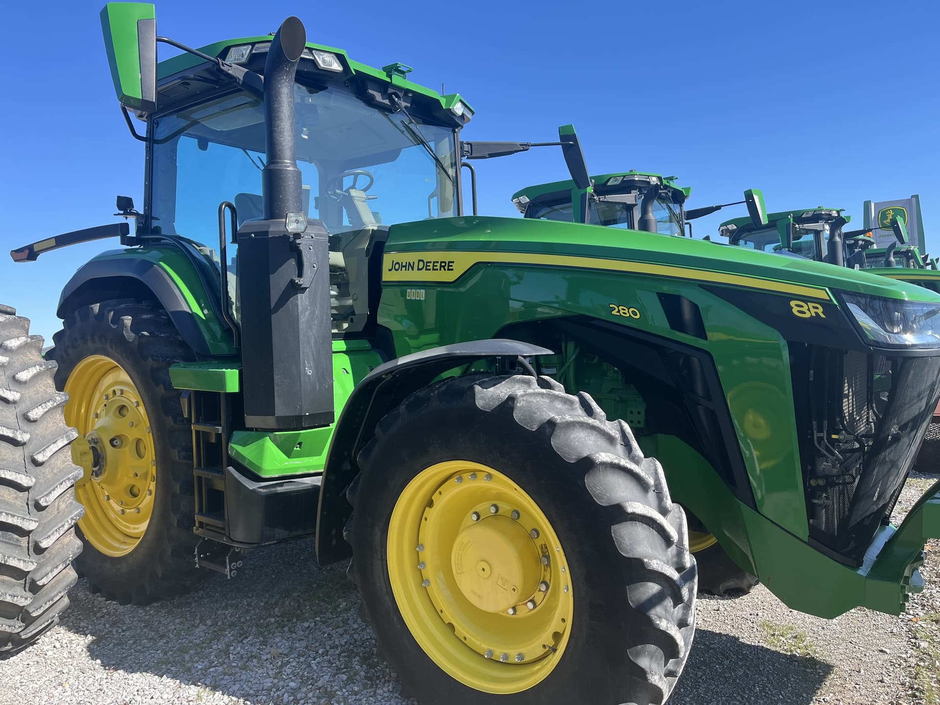 2022 John Deere 8R 280 - Wade Incorporated